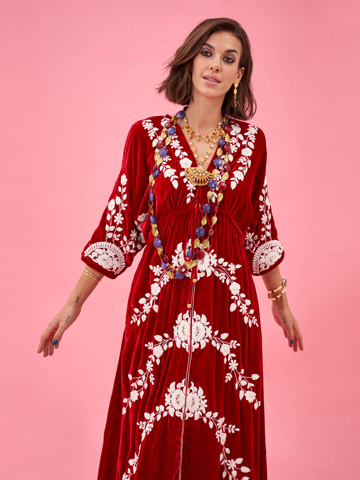 GEISHA VELVET BLEND DRESS, Velvet Silk Blend Dress, Cherry (Rd) - Ahilaya